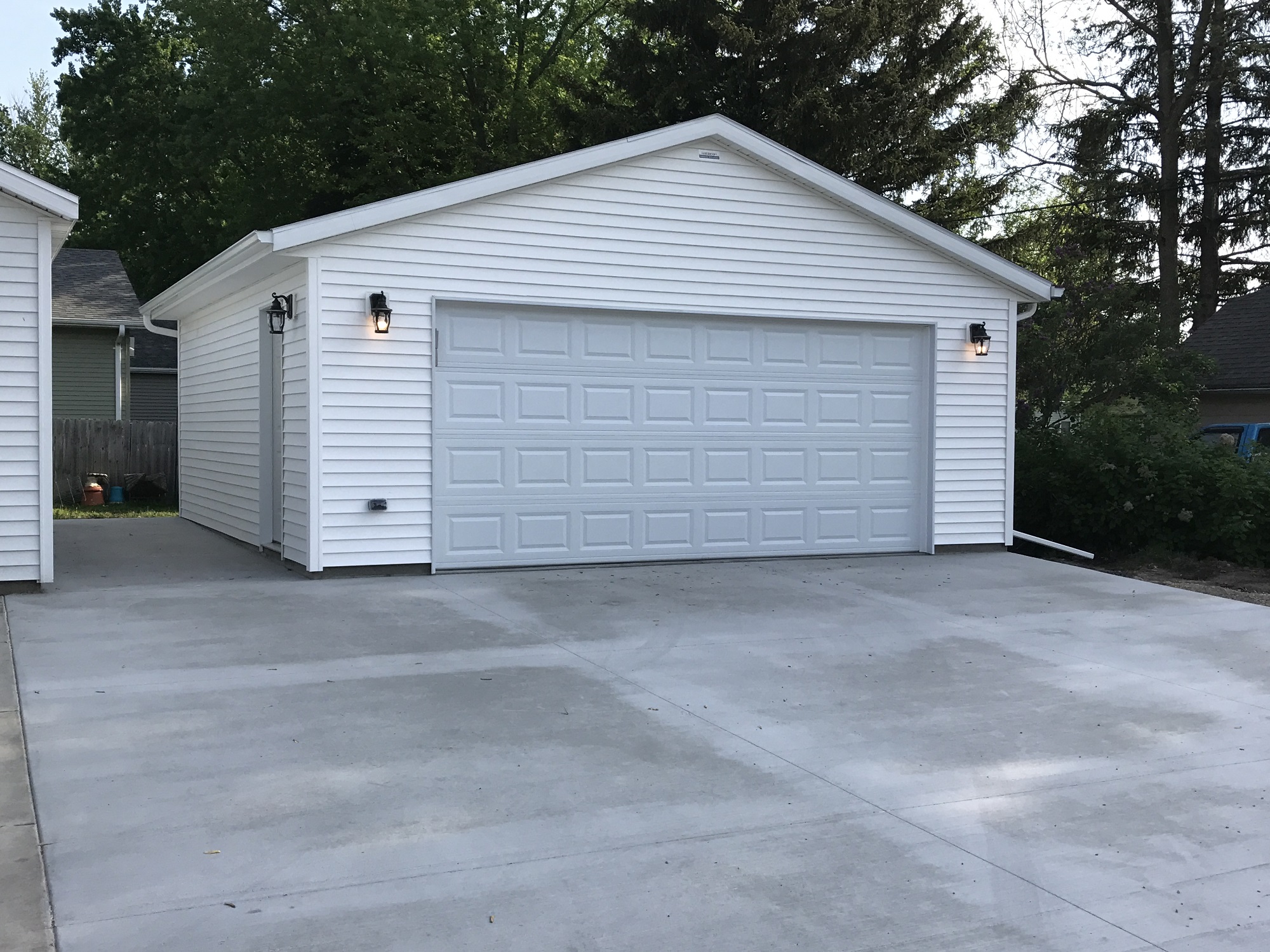 Wisc Garage Contractor | American Garage Builders